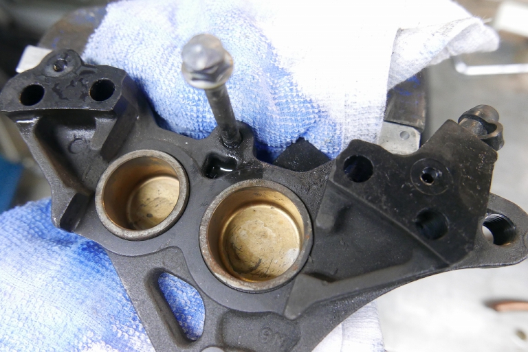 ②GSXR1100N 車検 フロントメンテ フォーク+ その他 | decoboco