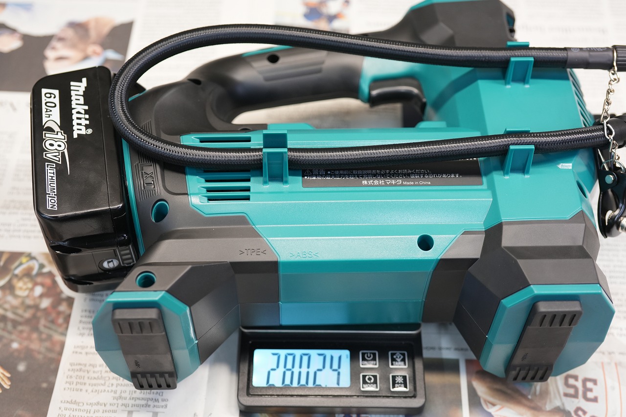 意外とかなり便利？マキタ MAKITA 充電式空気入れMP181D 【Thoughts】バイク。 | decoboco