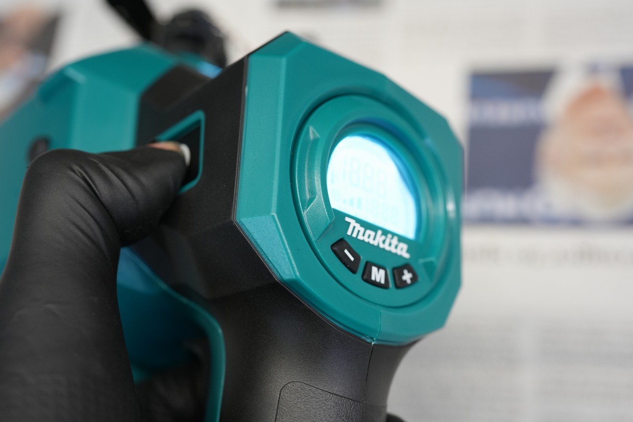 意外とかなり便利？マキタ MAKITA 充電式空気入れMP181D 【Thoughts】バイク。 | decoboco