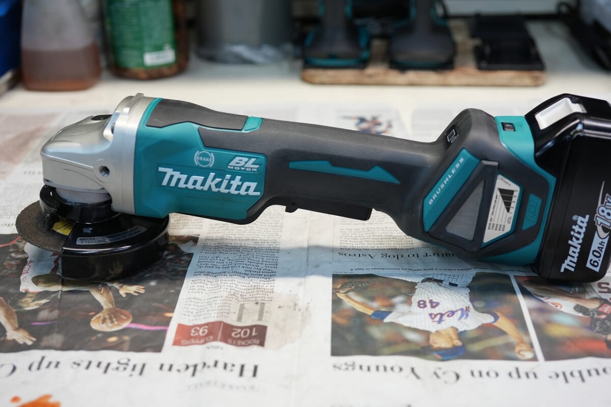 相当便利？マキタ ディスクグラインダGA418DZの良さを語ってみた。【Thoughts】バイク。 | decoboco