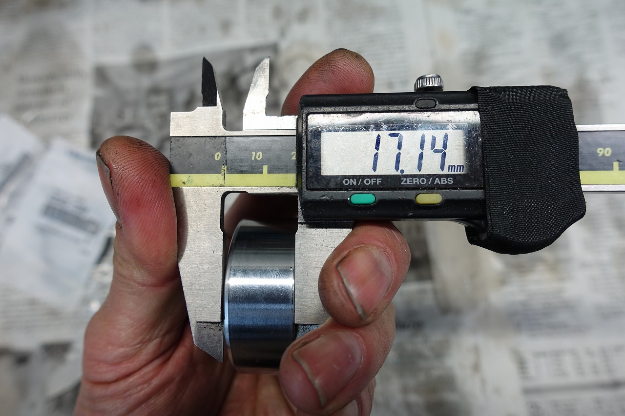 Z1000MK2 長期冬眠から動かしフルノーマルに戻す？ソフトレストア ブレーキキャリパー・マスターOH | decoboco