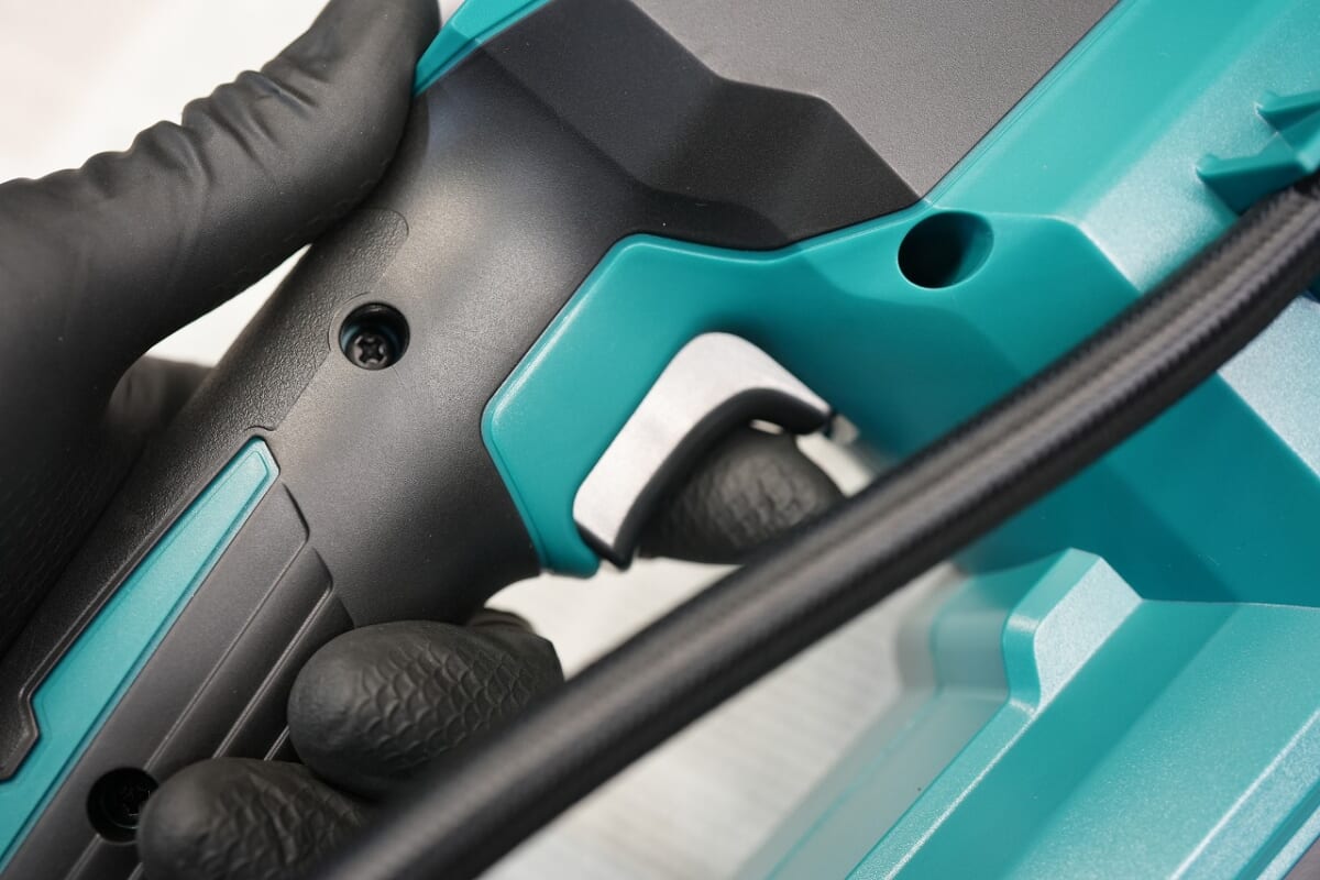 結局マキタ「いつ使う？」充電式空気入れ18V MP181DZ – decoboco