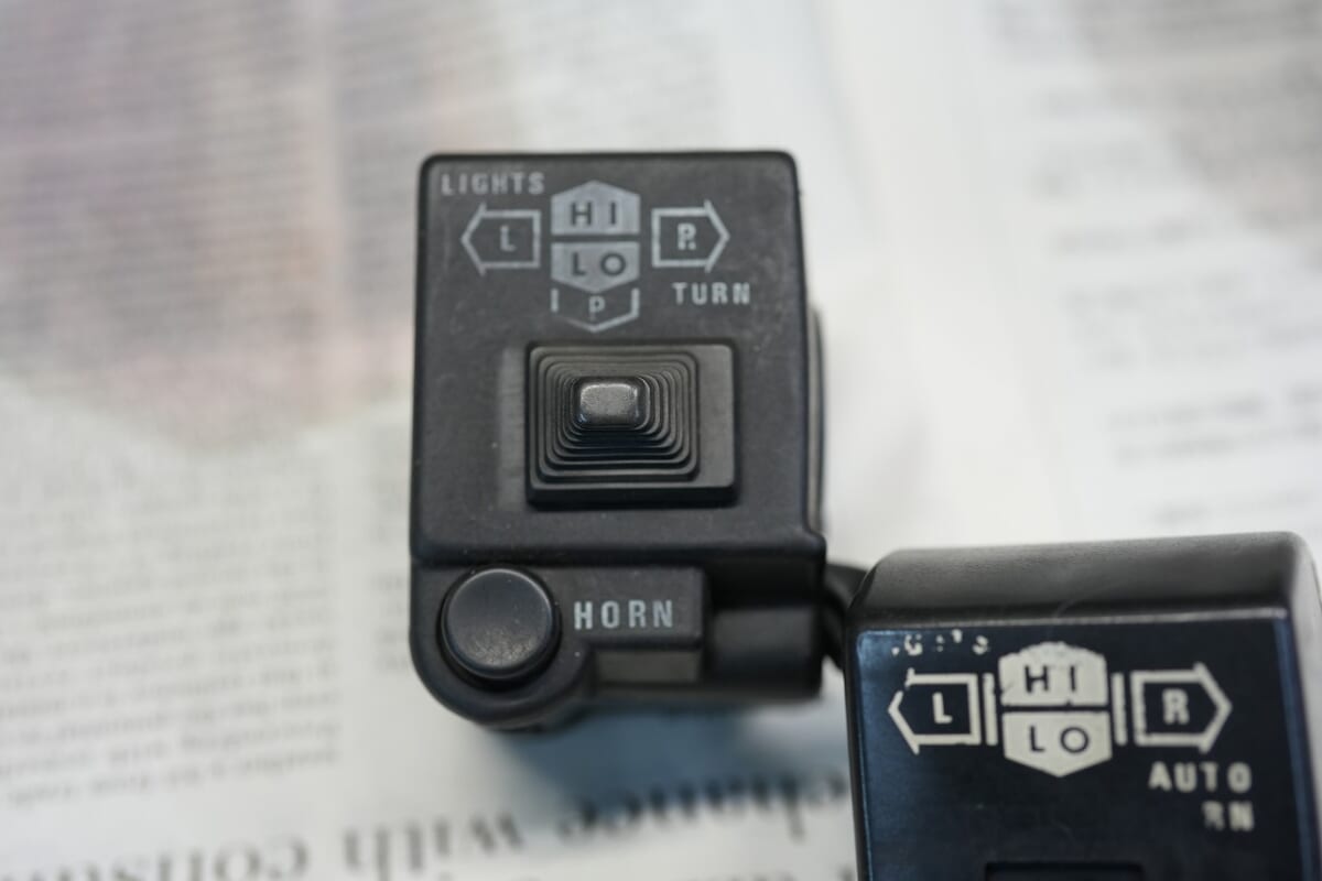 GS1000S 左スイッチ交換 ターンシグナルコントロールキャンセル LEDランプチラつき | decoboco