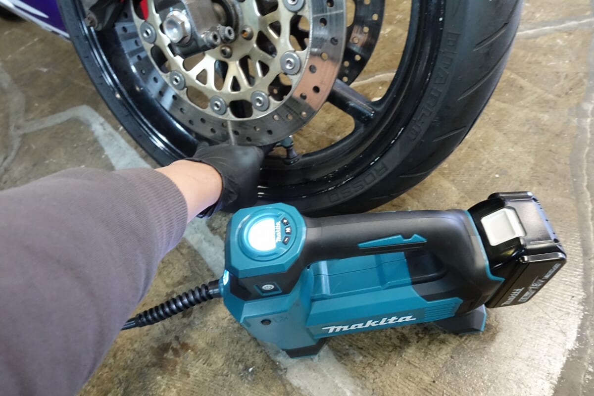 結局マキタ「いつ使う？」充電式空気入れ18V MP181DZ | decoboco