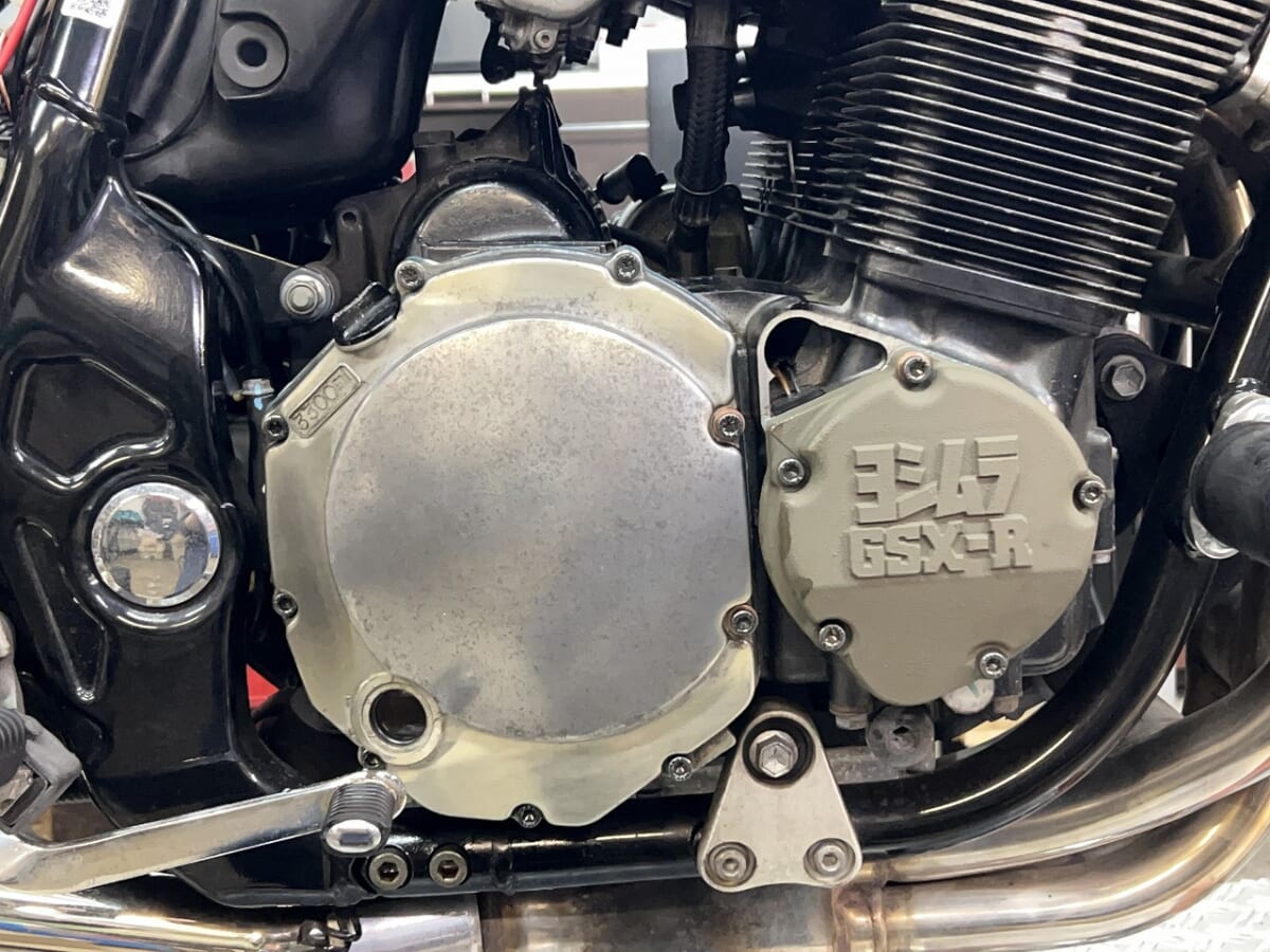 GSX1200S イナズマ1200油冷カタナ ヨシムラST-1カム組付け FCCクラッチ ヨシムラエンジンカバー ステップキットなど | decoboco