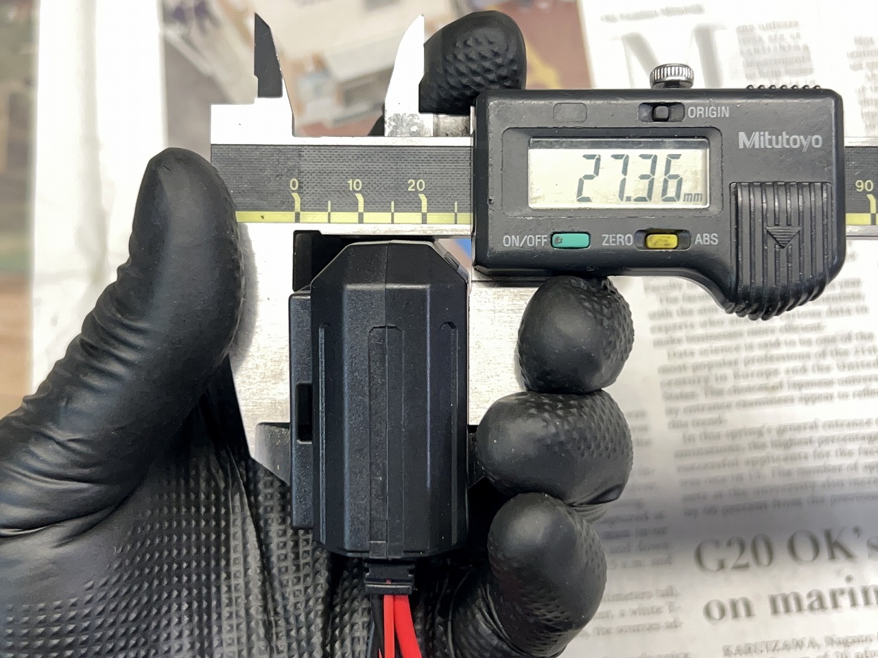 「バイク」配線焼きそばを回避する「電源取出」デイトナ三男。D-UNIT WR「超小型・防水」が便利？ | decoboco