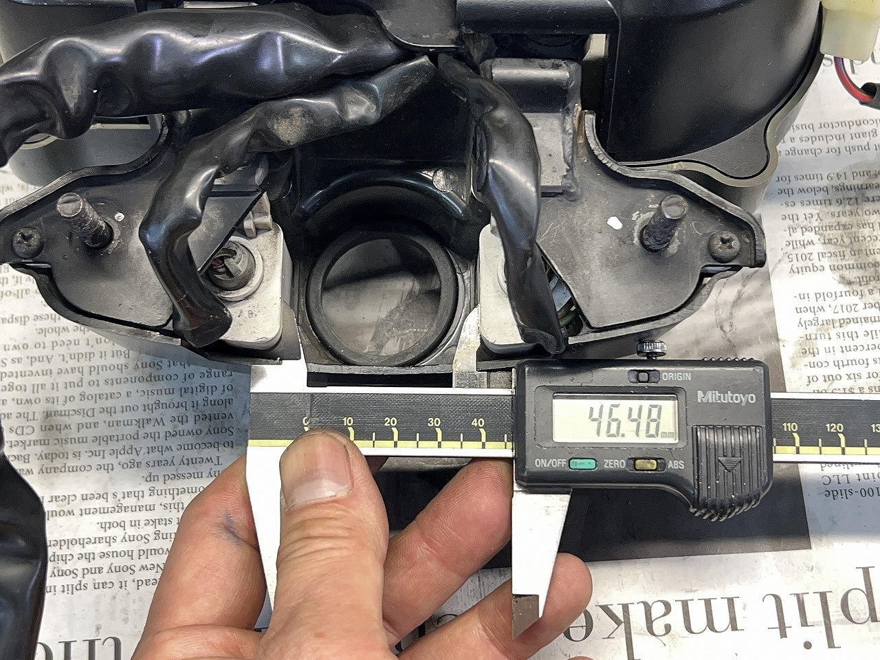 ZEPHYR550/400 ゼファー550/400 昔はダサかった？「初期・親子メーター」を付けたい♪ – decoboco