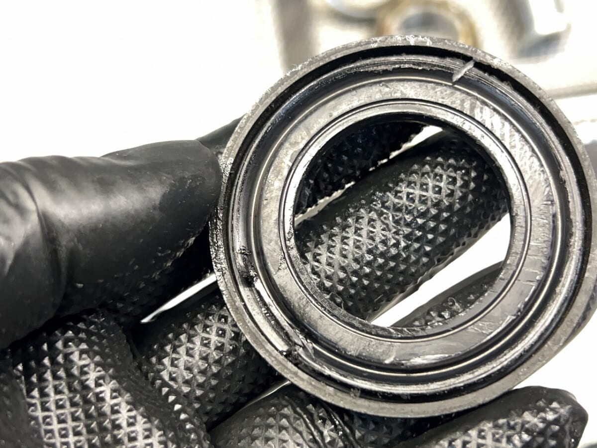 ZEPHYR400/550 ゼファー550/400 ステムベアリング交換「軽快な」ハンドリングに(*´ω`*) – decoboco