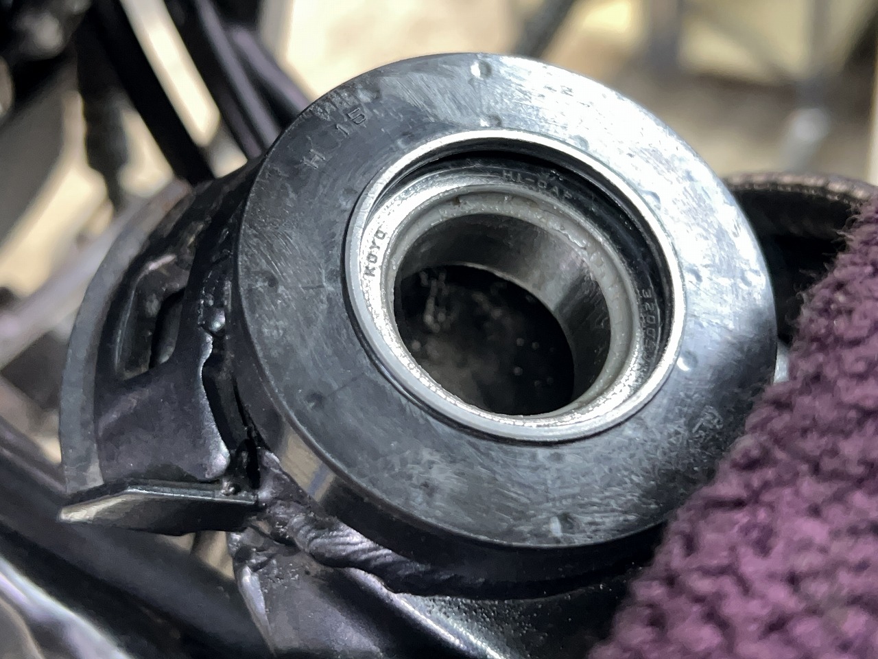 ZEPHYR400/550 ゼファー550/400 ステムベアリング交換「軽快な」ハンドリングに(*´ω`*) | decoboco