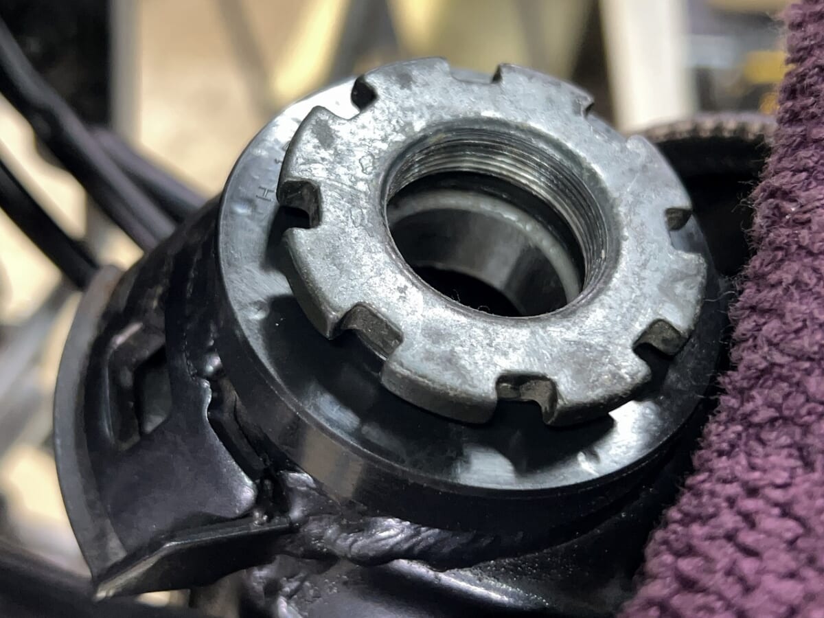 ZEPHYR400/550 ゼファー550/400 ステムベアリング交換「軽快な」ハンドリングに(*´ω`*) – decoboco