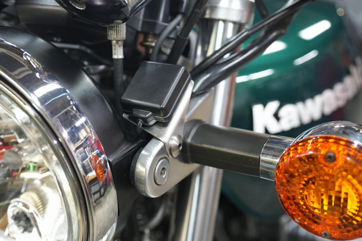 ZEPHYR400/550 ゼファー550/400 ミツバサンコーワETC D-UNIT(WR)取付（続き） | decoboco