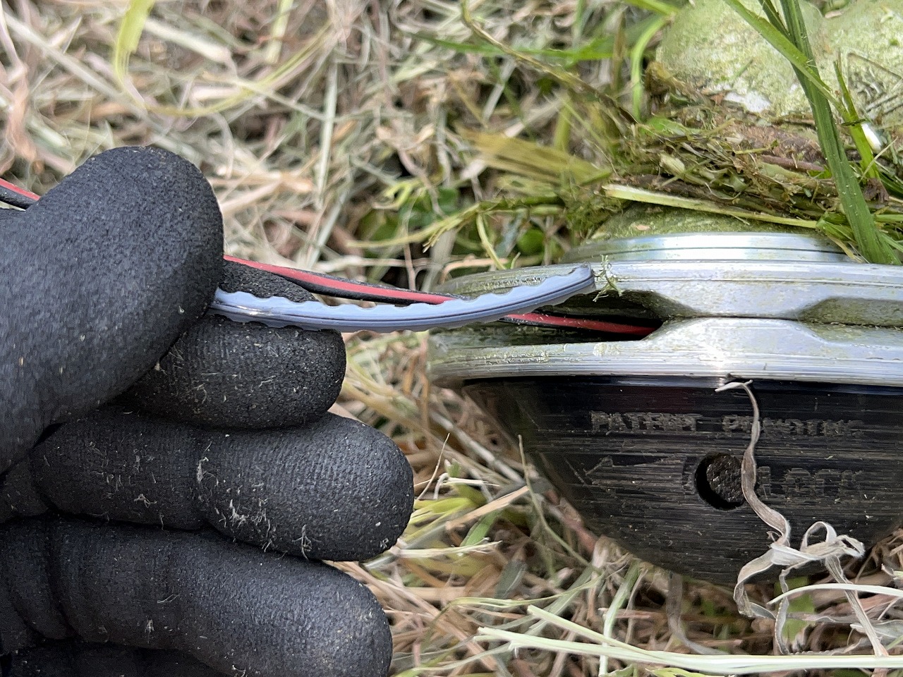 草刈り「味比べ」OREGONナイロンコードを3種比較！守備範囲の広さはテクニ280で決まり！ | decoboco